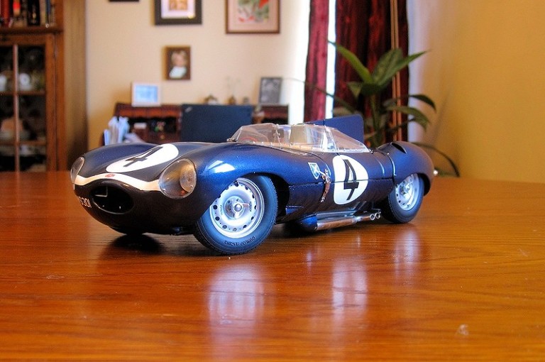REVIEW: Exoto XS Jaguar D-type 'Short Nose', Le Mans Winner ...
