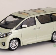 Kyosho New Diecast 1:43 Minivan - Nissan/Toyota • DiecastSociety.com