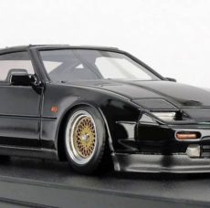 Ignition Model Nissan Fairlady Z (z31) - Silver/Black • DiecastSociety.com