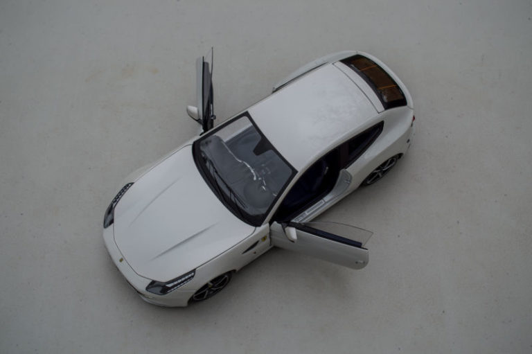 ferrari_ff2 • DiecastSociety.com