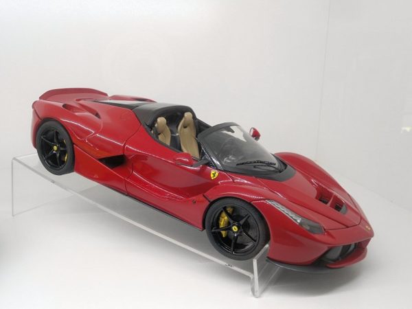 Robert King - April 2017 • DiecastSociety.com