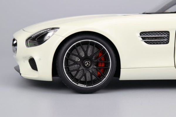 REVIEW: AUTOart Mercedes-Benz AMG GT S • DiecastSociety.com