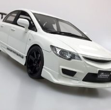 One Model FD2 J's Racing Street Version • DiecastSociety.com