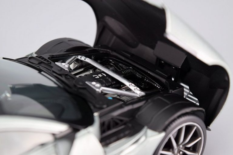 REVIEW: Hot Wheels Elite Aston Martin DB10 • DiecastSociety.com