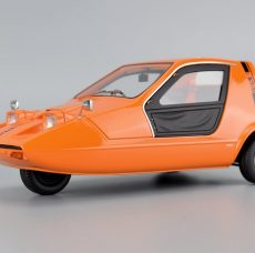 REVIEW: DNA Collectibles Bond Bug • DiecastSociety.com