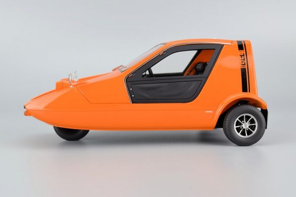 REVIEW: DNA Collectibles Bond Bug • DiecastSociety.com