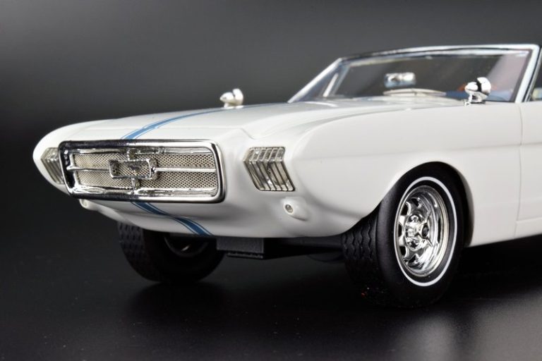 REVIEW: Automodello Ford Mustang II Concept • DiecastSociety.com