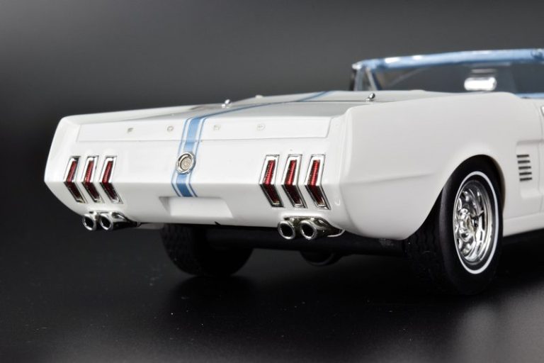 REVIEW: Automodello Ford Mustang II Concept • DiecastSociety.com