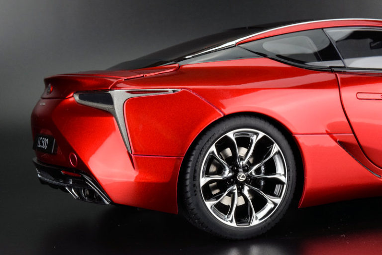 PHOTO GALLERY: AUTOart Lexus LC500 - Dark Rose Interior ...