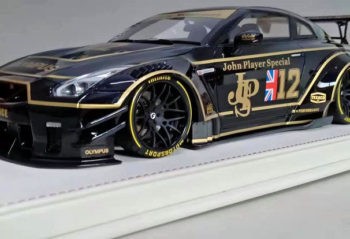 Liberty Walk LB Performance R35 Type 2 JPS • DiecastSociety.com