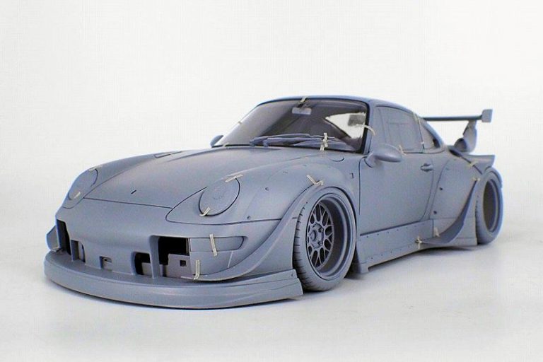 im_RWB 993 Rotana • DiecastSociety.com