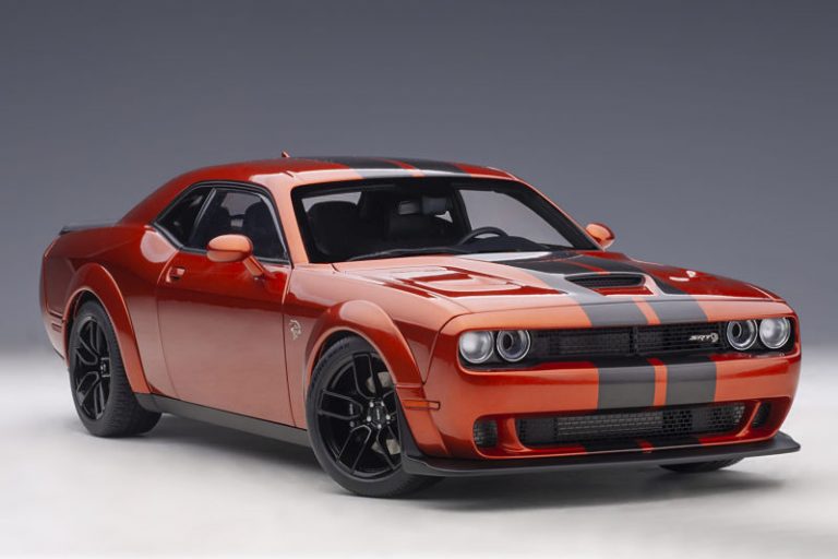 AUTOart New Dodge Challenger SRT Hellcat Widebody - Go Mango ...