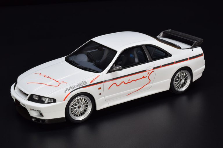 PHOTO GALLERY: OttOmobile Nissan Skyline GT-R (R33) Mine's ...