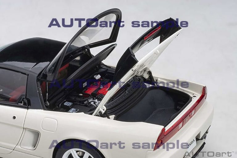 FIRST LOOK: AUTOart Honda NSX-R (NA2) - Championship White • DiecastSociety.com