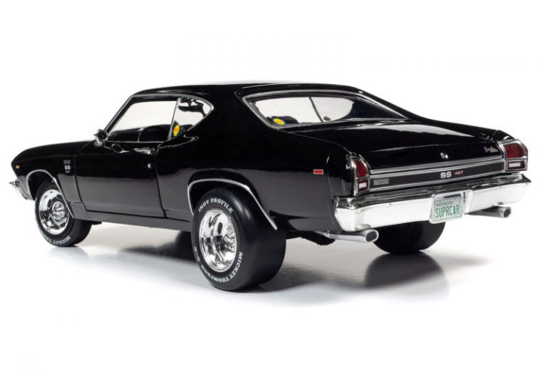 Auto World 1969 Baldwin Motion Chevelle Phase III • DiecastSociety.com