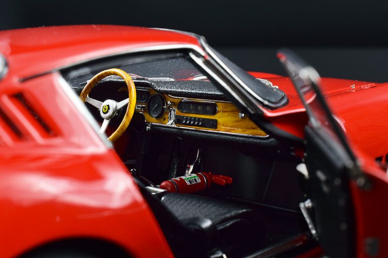 CMC Ferrari 275 GTB_C54 • DiecastSociety.com