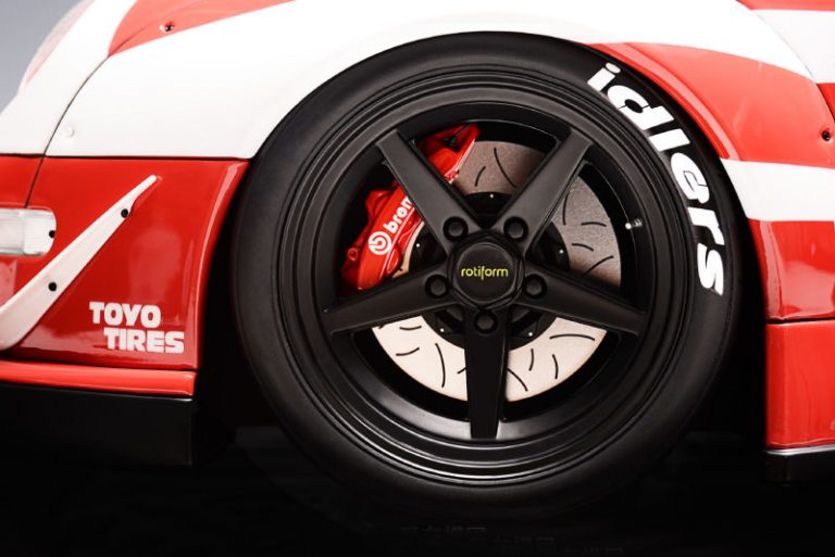 Timothy & Pierre Massive 1:8 RWB & New Singer 964's! • DiecastSociety.com