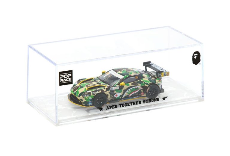 POP RACE 1:64 BAPE x Aston Martin GT3! • DiecastSociety.com