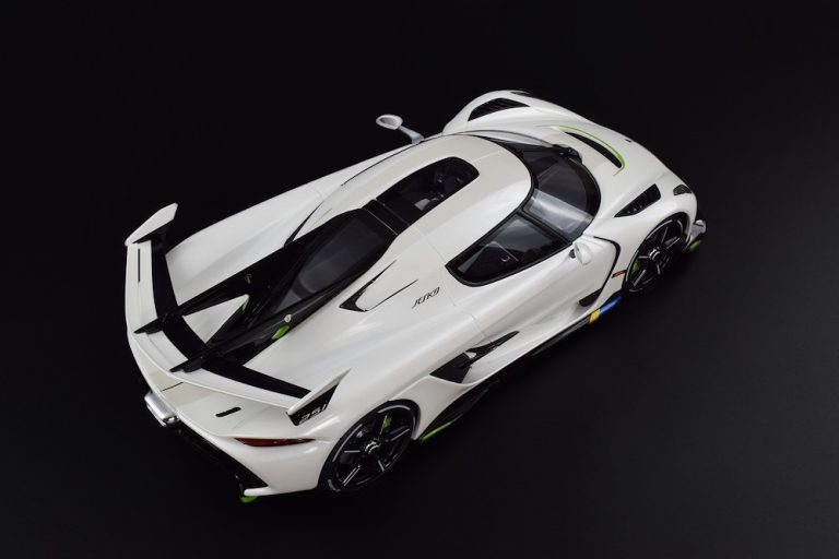 PHOTO GALLERY: GT Spirit Koenigsegg Jesko • DiecastSociety.com