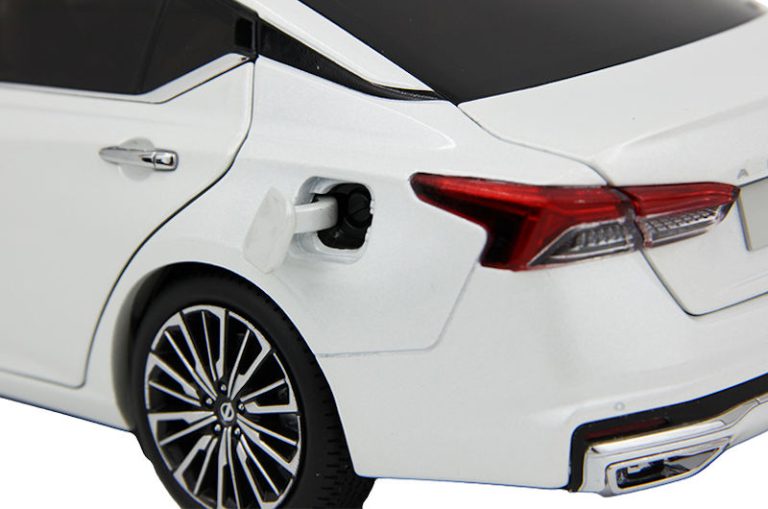 Paudi Models All New Nissan Ariya & Altima! • DiecastSociety.com