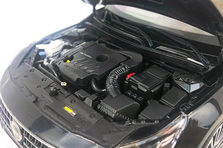 Paudi Models All New Nissan Ariya & Altima! • DiecastSociety.com