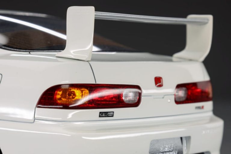 One Model 1:18 Honda Integra DC2 Mugen! • DiecastSociety.com