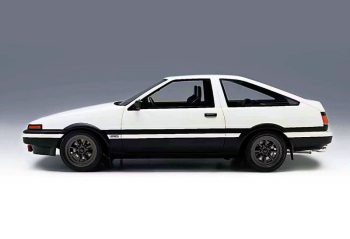 Ivy Models Initial D Toyota! • DiecastSociety.com