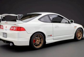One Model Honda Integra Mugen DC5 Late Version • DiecastSociety.com
