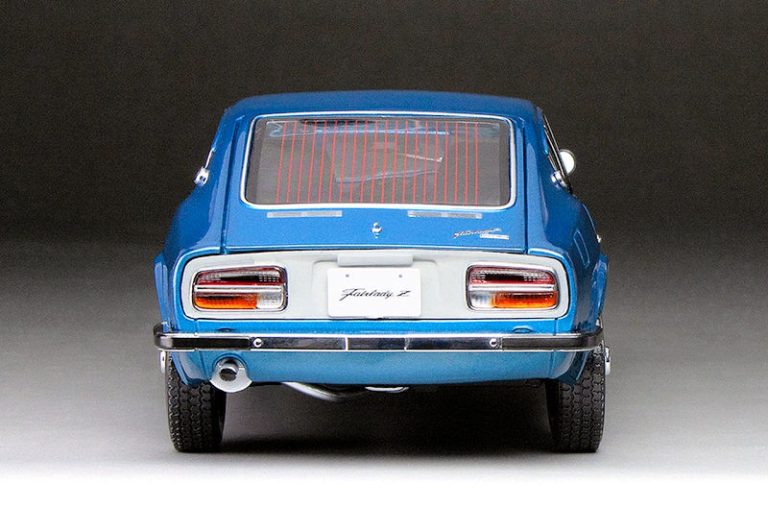 New Colours Sun Star Datsun 1970 Fairlady Z (S30) RHD • DiecastSociety.com