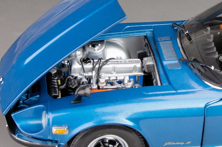 New Colours Sun Star Datsun 1970 Fairlady Z (S30) RHD • DiecastSociety.com