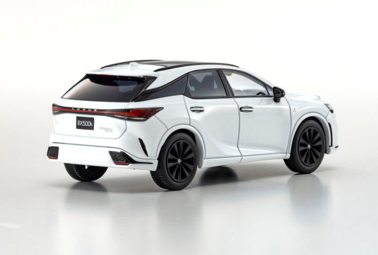 Kyosho Diecast 1:43 Lexus RX450h+/RX500 F Sport • DiecastSociety.com