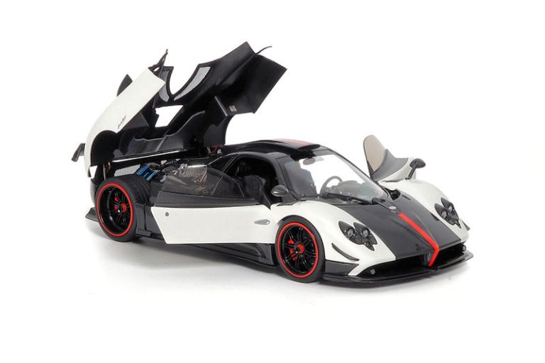 Almost Real Pagani Zonda Cinque Coupe Finally Here! • DiecastSociety.com