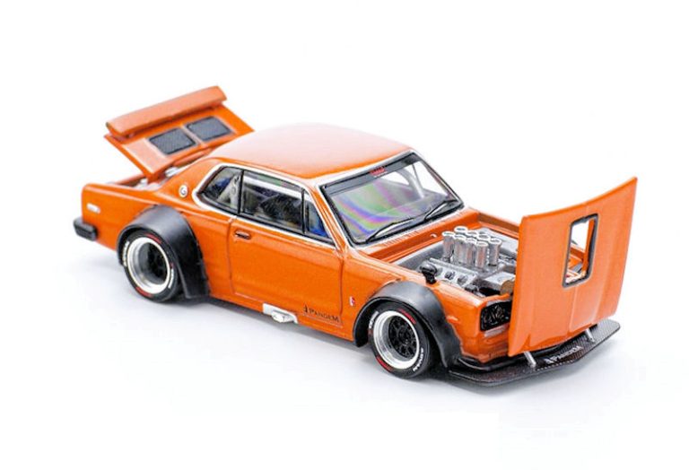 Pop Race Skyline GT-R V8 Drift (Hakosuka) • DiecastSociety.com