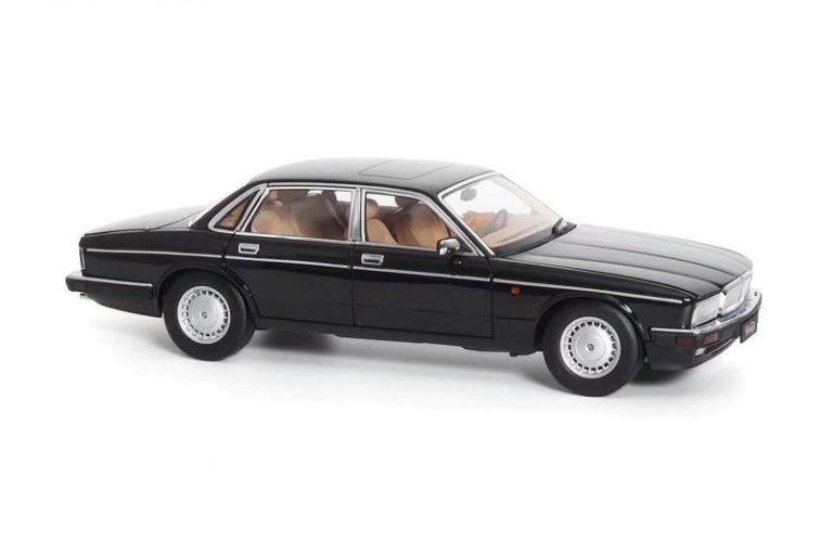 New Colour Almost Real Jaguar XJ6 (XJ40) - Black • DiecastSociety.com