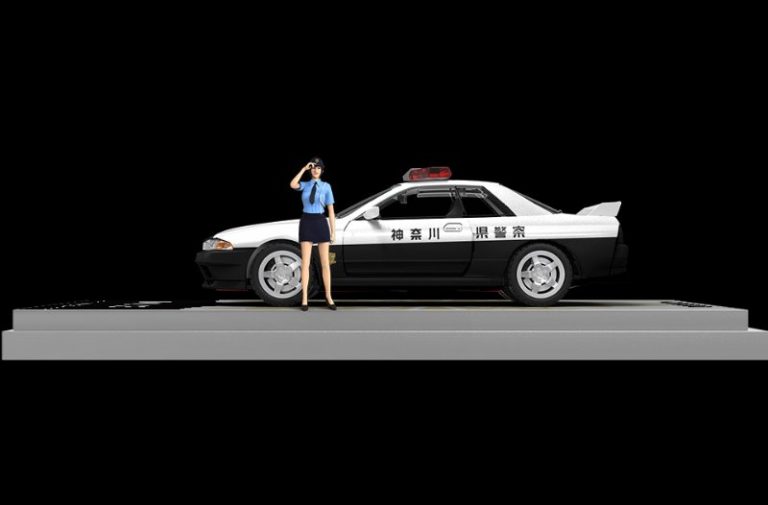 Timed Micro Skyline GTR R32 Police! • DiecastSociety.com