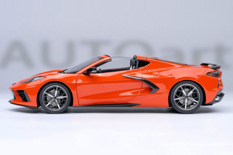 AUTOart Chevrolet Corvette C8 Stingray Z51 (UPDATE) • DiecastSociety.com