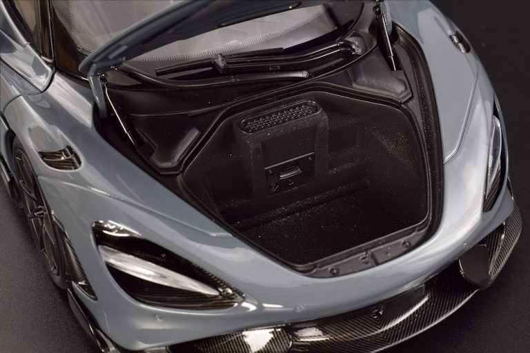REVIEW: High Performance Diecast McLaren 765LT • DiecastSociety.com