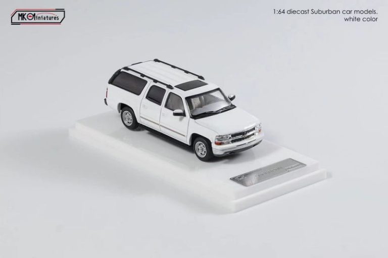 MK Miniatures 1:64 2003 Chevrolet Suburban • DiecastSociety.com