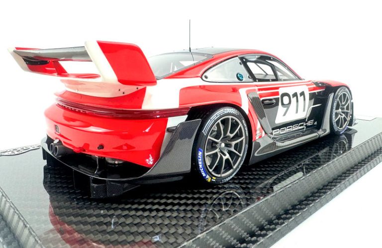 New Versions VIP Porsche 911 GT3 R Rennsport! • DiecastSociety.com
