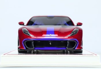Davis & Giovanni Ferrari 812 Competition - Red/Blue • DiecastSociety.com