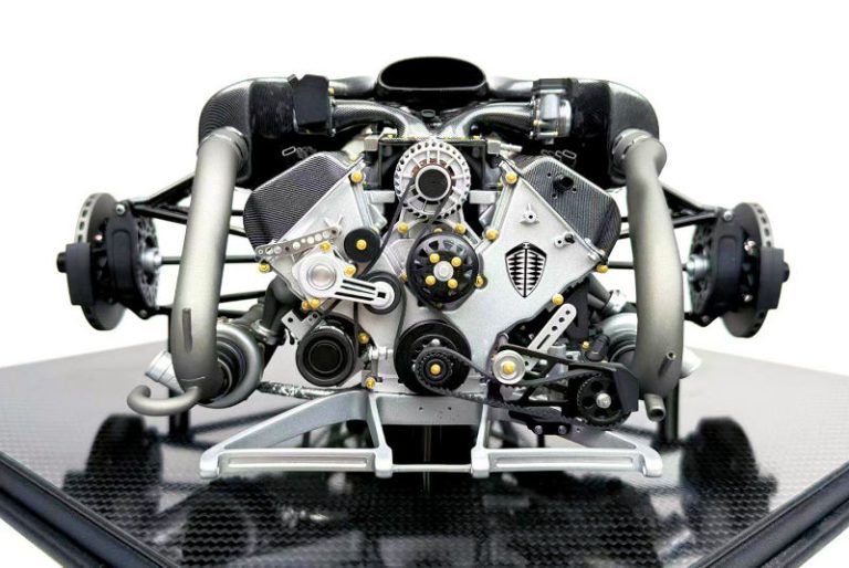 Fronti-Art 1:6 Koenigsegg Agera RS Engine • DiecastSociety.com