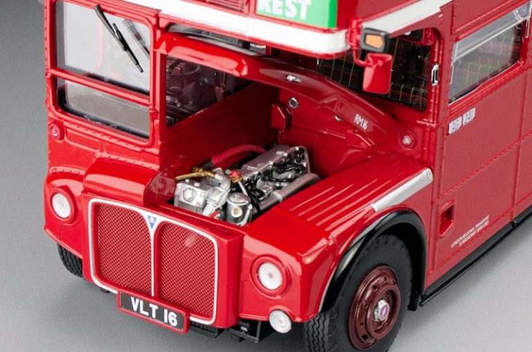 Sun Star Routemaster Bus (RM16-VLT 16) - Red • DiecastSociety.com
