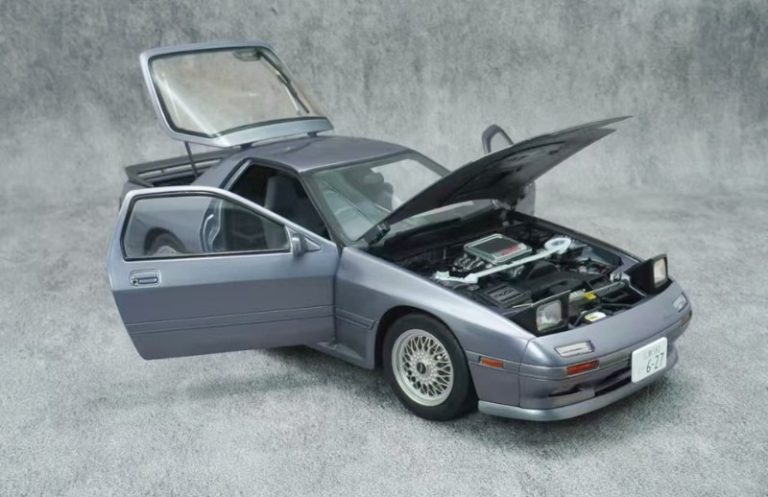 Whelart Mazda RX7 FC3S - Silver (UPDATE) • DiecastSociety.com
