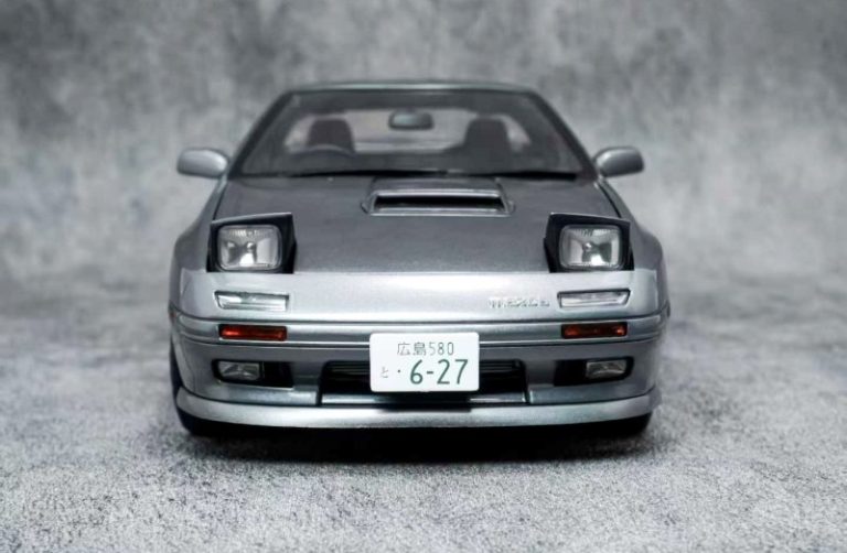 Whelart Mazda RX7 FC3S - Silver (UPDATE) • DiecastSociety.com