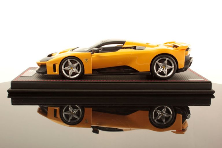 FIRST SAMPLE: MR Collection Ferrari F80 - Giallo Triplo Strato ...