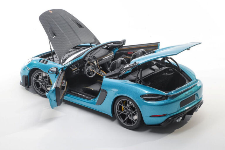 mini_ Caymen 718SIB5 • DiecastSociety.com