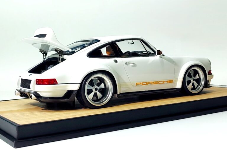 More Colours Ivy Model 1:12 (964) Singer/Porsche DLS • DiecastSociety.com